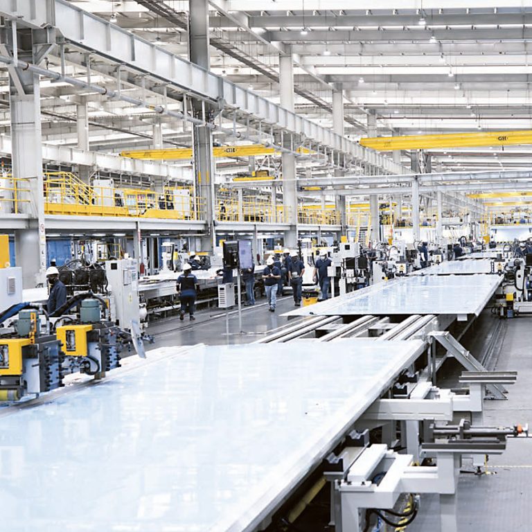 Dry Van HY-Cube (Sheet and posts) 53' Tandem Swing Doors | Pierquip