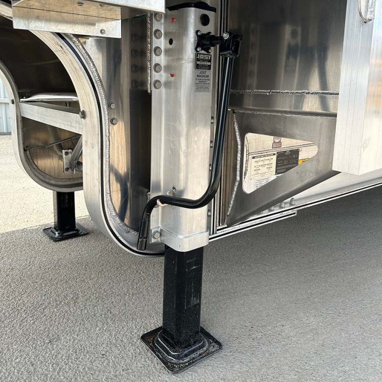 MAC trailers: MAC Semi-Trailer Dealer | Pierquip